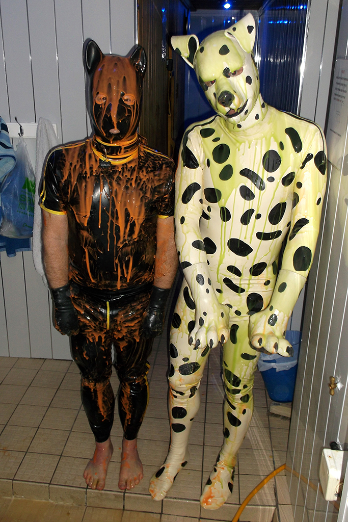 Spot and Gunge | ZentaiSpot